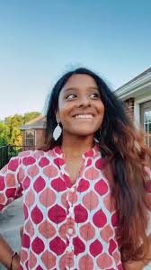 నల్లగా ఉండడం అందాన్నేమీ తగ్గించదు.. తెల్లగా ఉండకపోవడం ఏమీ తప్పు కాదు..!